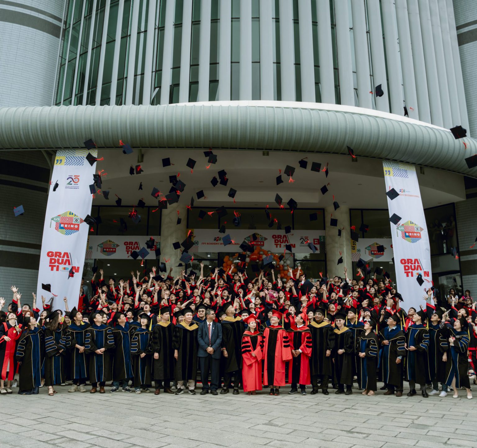 FPT Aptech Vietnam - Hệ thống đào tạo lập trình viên quốc tế